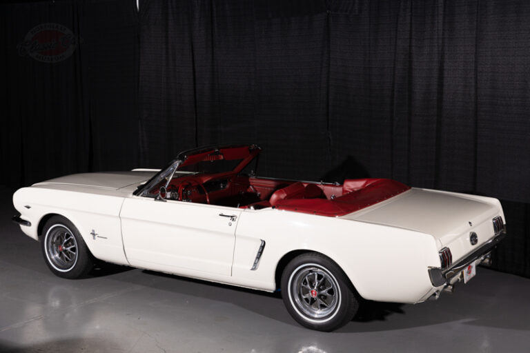Mustang Raffle – Northeast Classic Car Museum
